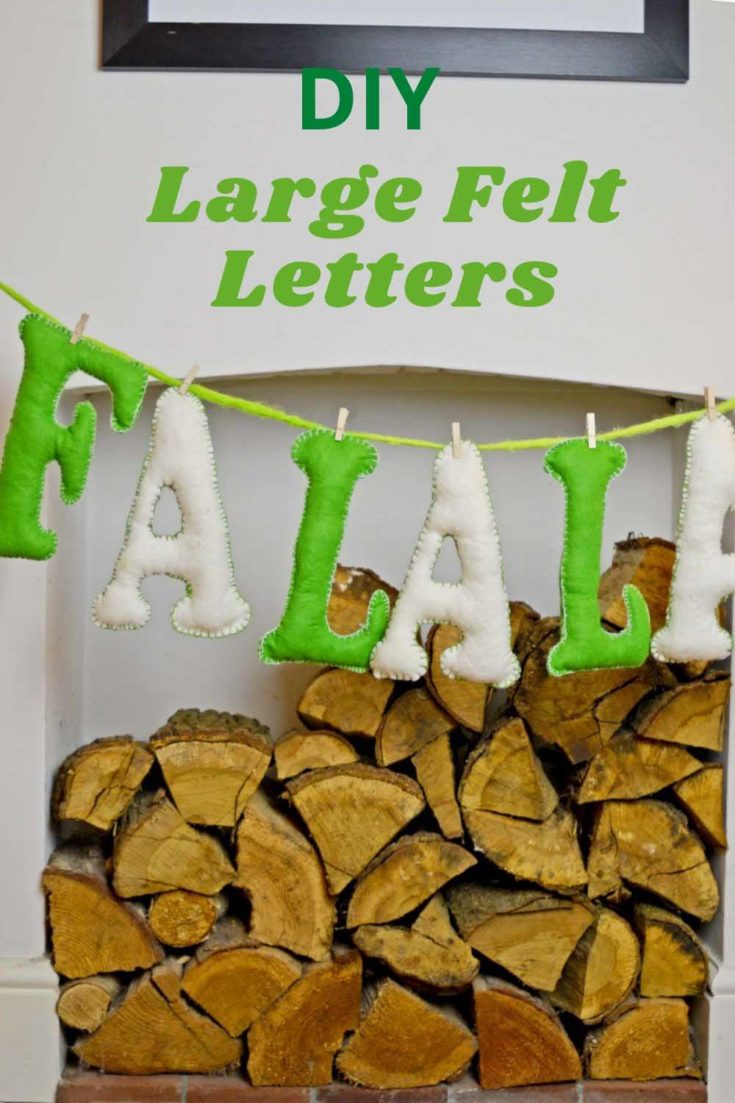 How To Make Large Felt Letters Christmas Decoration - Pillar Box Blue