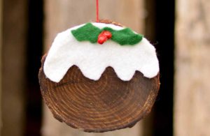 43 Adorable Wood Slice Ornament Ideas You Will Want On Your Tree ...