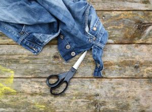 How To Make A Cool Denim Rug Without Sewing - Pillar Box Blue