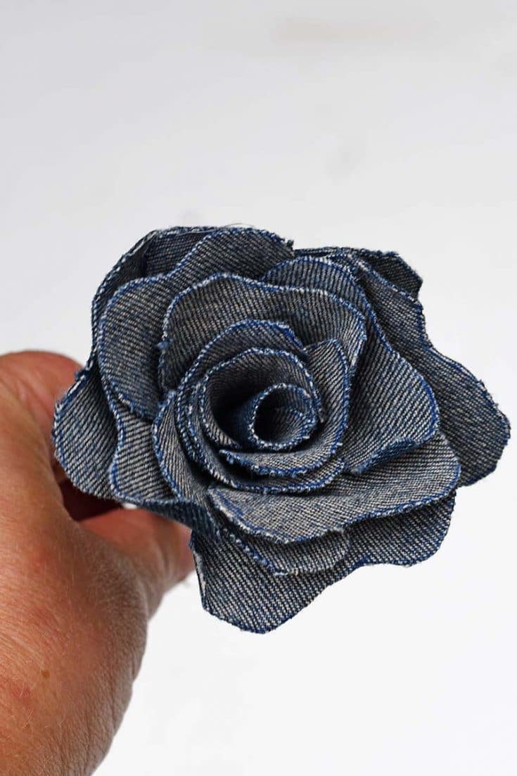How To Make A Pretty Upcycled Denim Flowers Bouquet - Pillar Box Blue