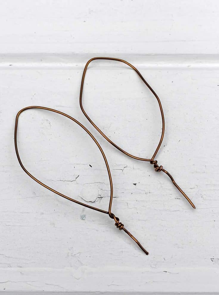 How To Make A Scrap Denim Angel Christmas Ornament - Pillar Box Blue