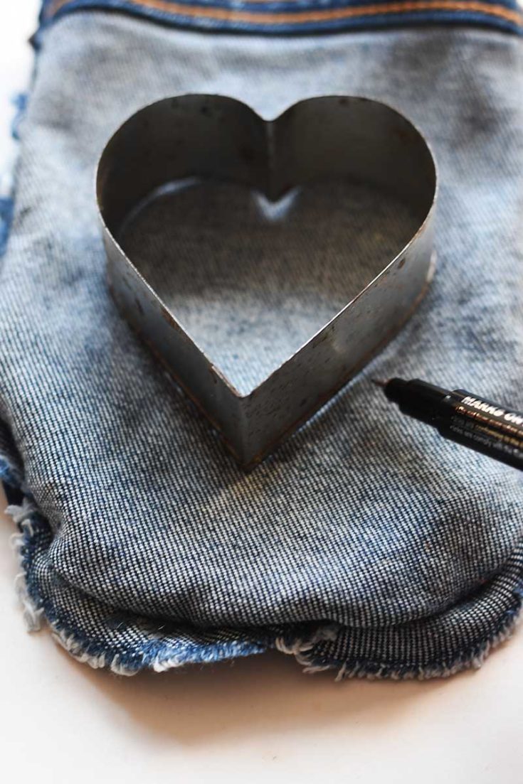 How To Make Cool Denim Applique Heart Pockets - Pillar Box Blue