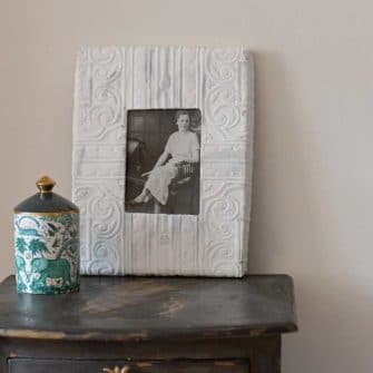 30+ Unique Upcycled DIY Picture Frame Ideas - You'll Love - Pillar Box Blue