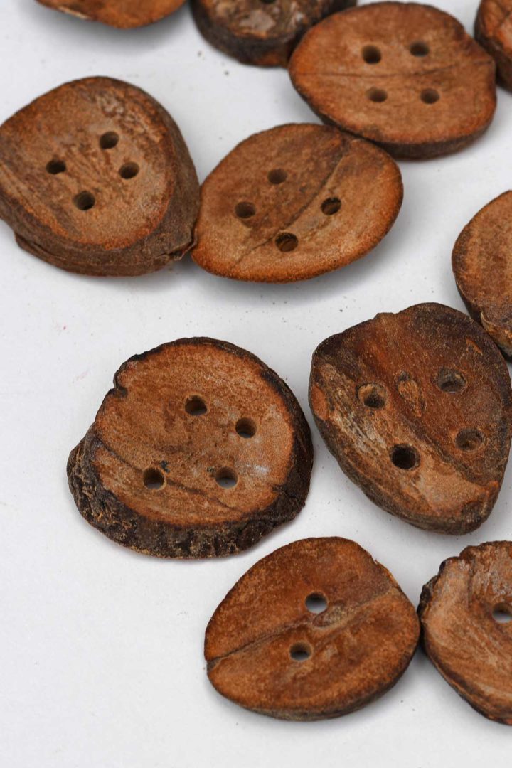 Avocado Pit Crafts - DIY Buttons and Jewelry - Pillar Box Blue