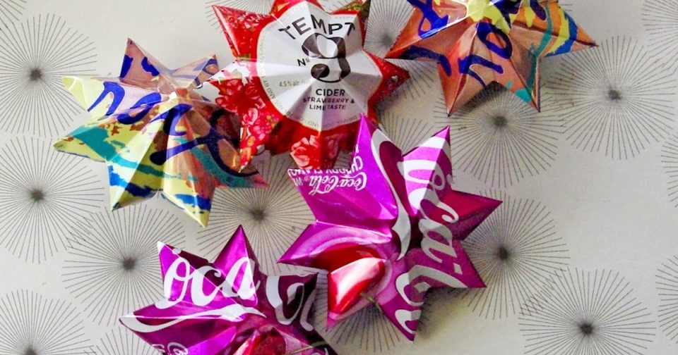 45 of The Best Christmas Star Crafts To Brighten Up Your Decor - Pillar ...