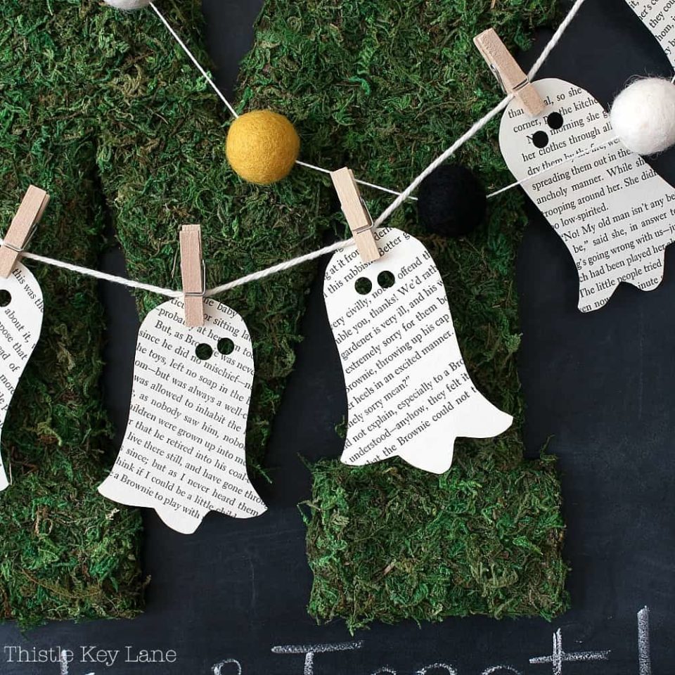 28 Spooktacular DIY Upcycled Halloween Decorations You Will Want To ...
