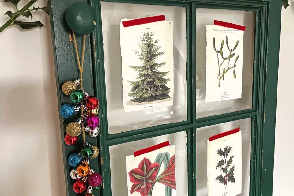 30+ Unique Upcycled DIY Picture Frame Ideas - You'll Love - Pillar Box Blue