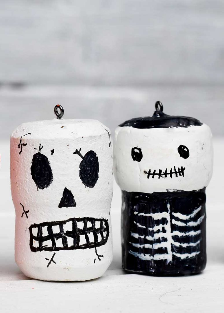 28 Creepy Skeleton Craft Ideas You Will Be Thrilled To Make - Pillar ...