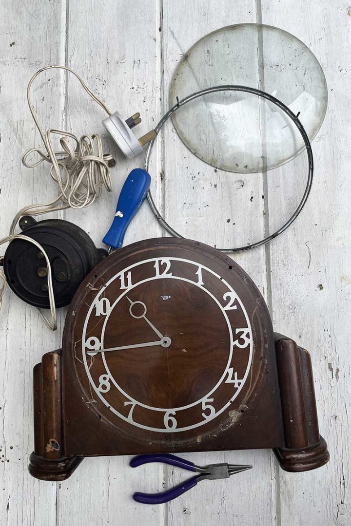 How To Turn An Upcycled Clock Into A Stunning Mantle Piece - Pillar Box ...