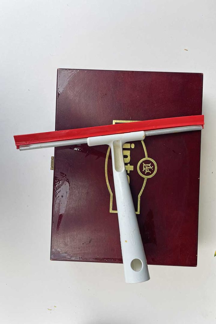 How to Paint A Wooden Box with a Splash of Colour and Abstract Design ...