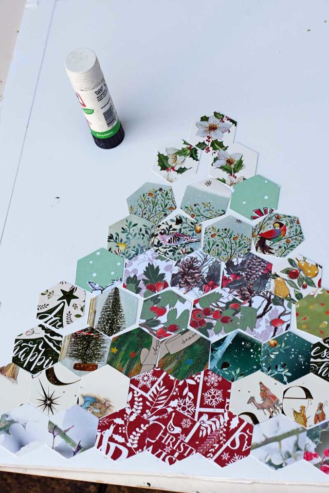 51 Recycled Christmas Decorations: Eco-Friendly and Fun DIY - Pillar ...