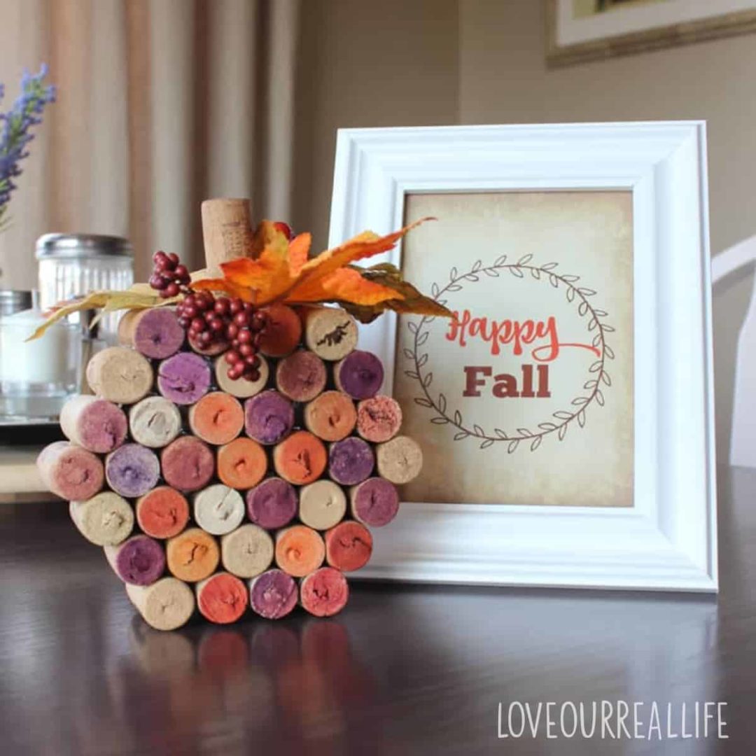 50 DIY Wine Cork Crafts: Ideas for Upcycling Leftover Corks - Pillar ...