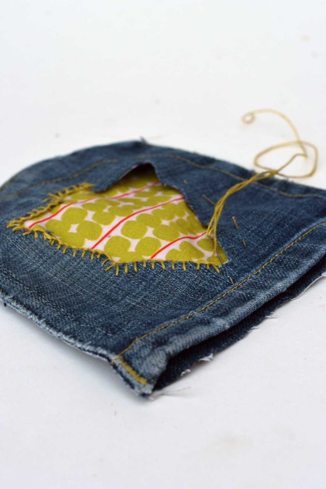 DIY Christmas Applique Denim Pockets: A Fun Festive Upcycle - Pillar ...