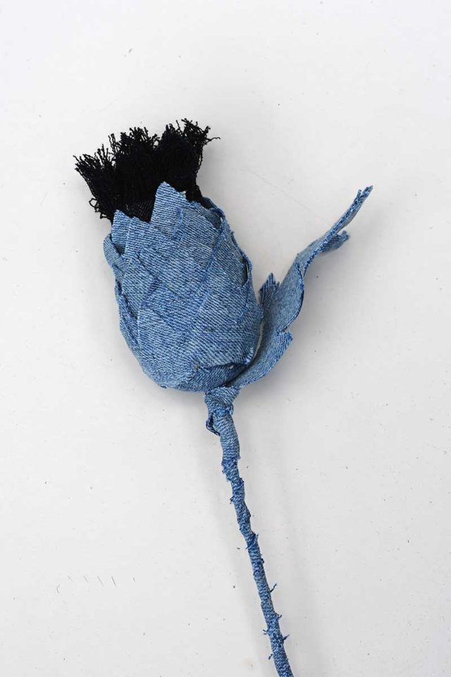 DIY Fabric Thistles: Upcycle Fabric into Beautiful Thistle Flowers ...