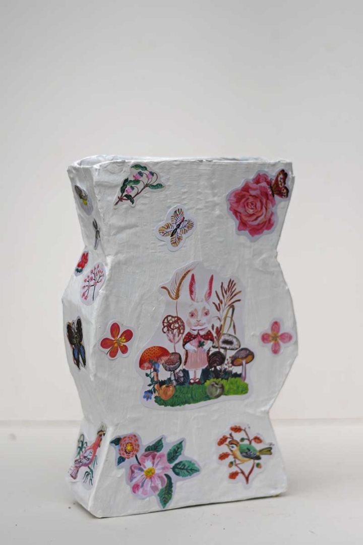 Easy Paper Mache Vases – A Fun and Stylish DIY for Flower Lovers ...